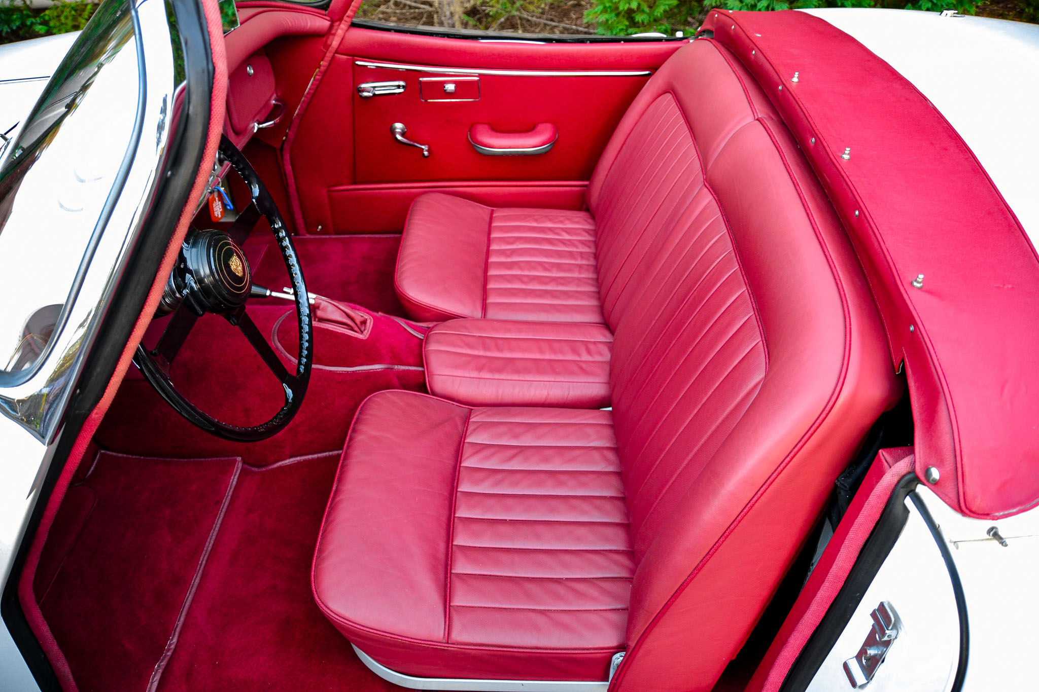 Jaguar XK150S 3.4 OTS | Concours Sportscar Restoration